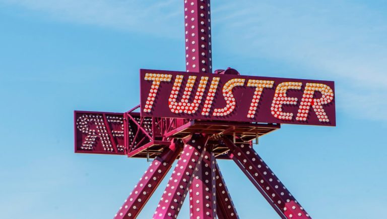 Twister Amusement Ride – Park at OWA, Foley AL